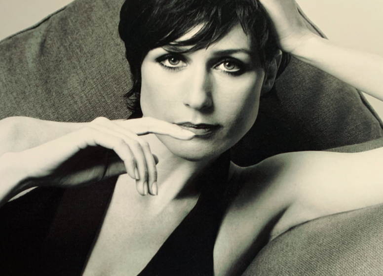 Elsa Zylberstein : de Jeanne Reichenbach à Simone Veil ! - L'ArcheL'Arche